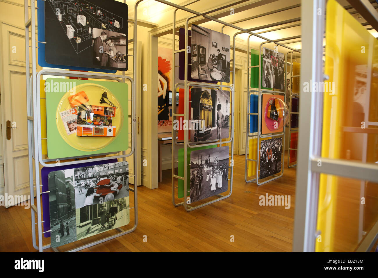 Brussels museum interior hi-res stock photography and images - Alamy