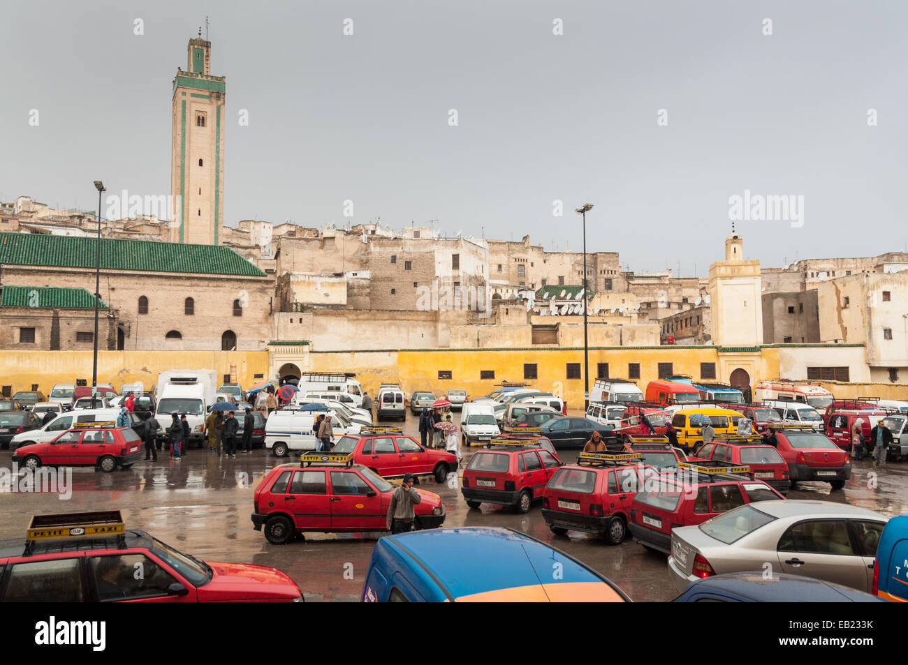 Petit taxis hi-res stock photography and images - Alamy