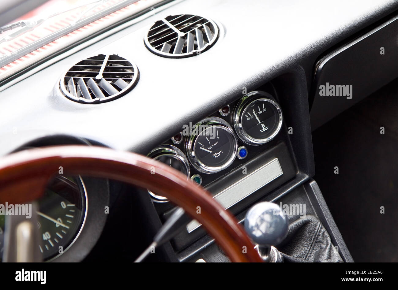 Closeup on old classic car interior, retro oldtimer Stock Photo - Alamy