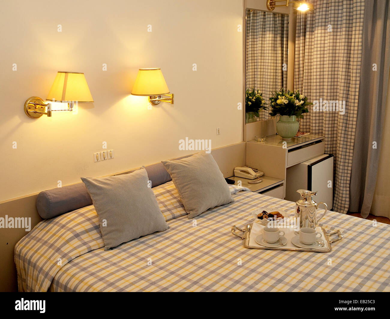 Hotel room interior Stock Photo - Alamy