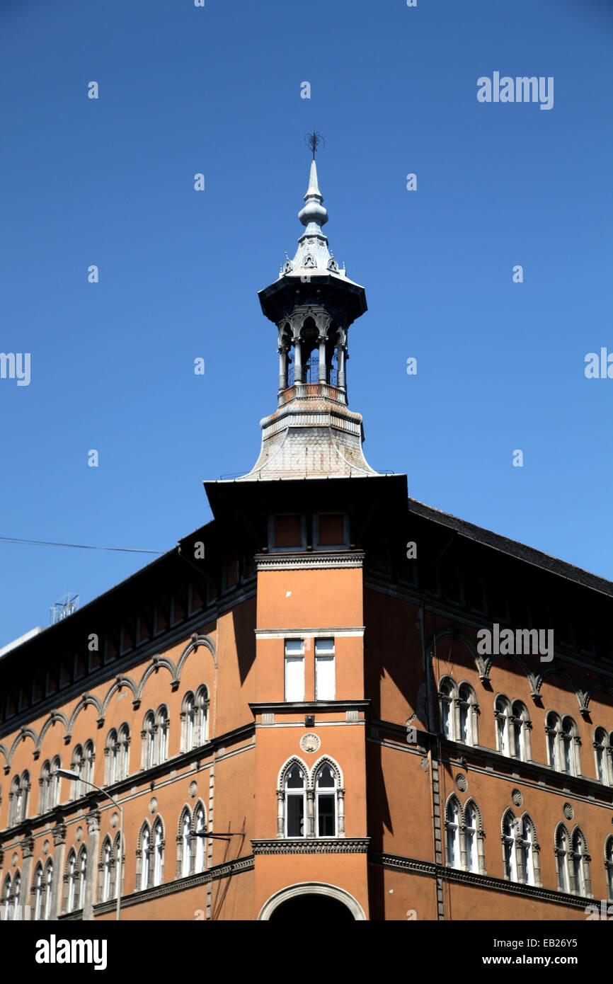 building tower turret roof blue sky Stock Photo - Alamy