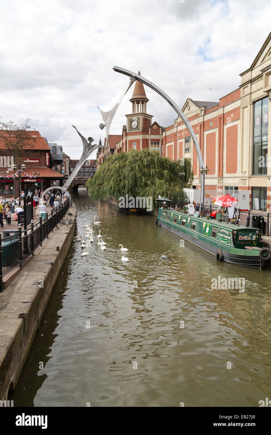 UK, Lincoln, the waterside and Empowerment sculpture along the river ...
