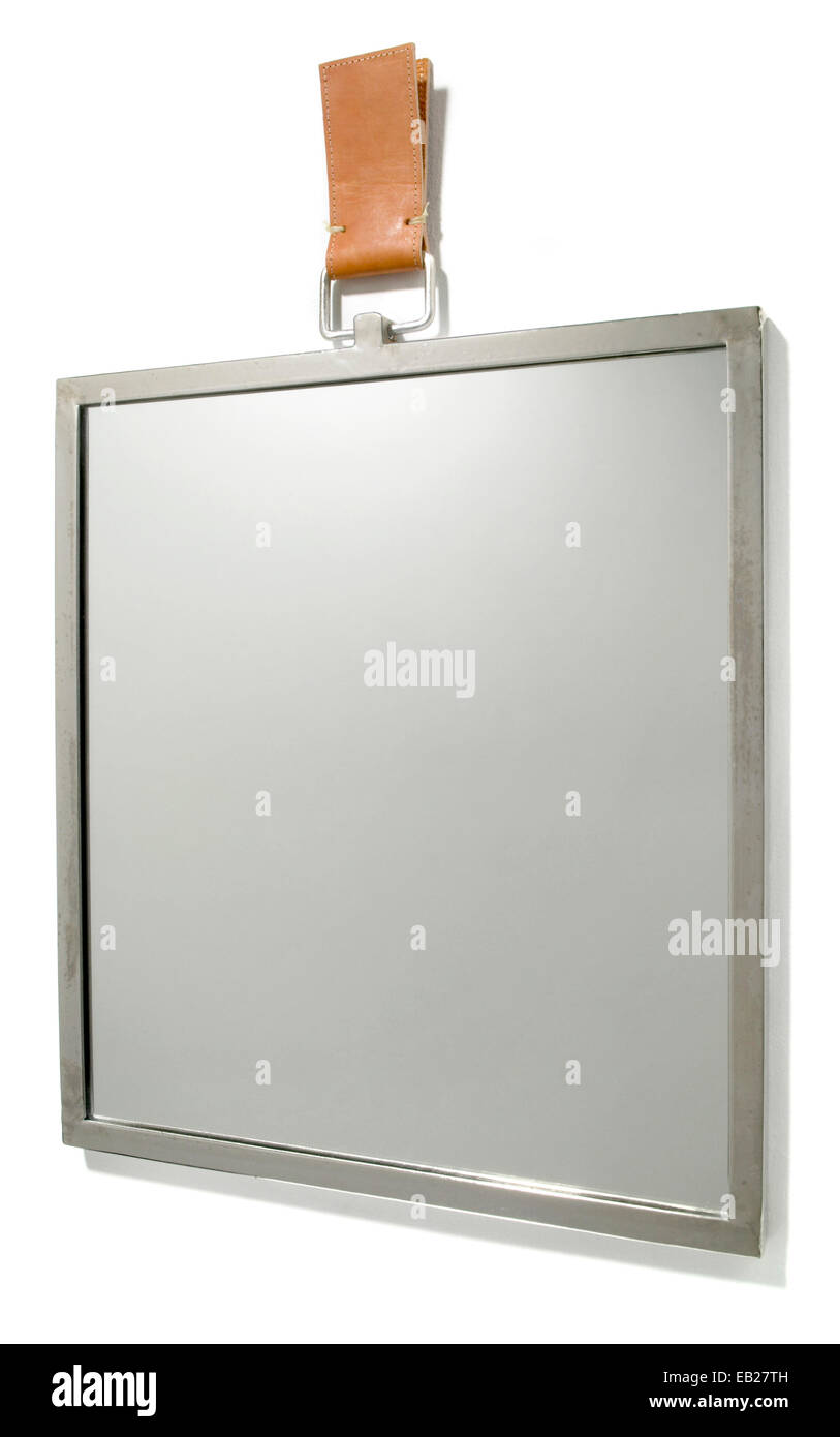 Silver mirror hi-res stock photography and images - Alamy