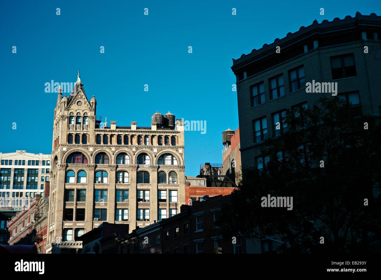 Building around Union Square in New York Stock Photo - Alamy
