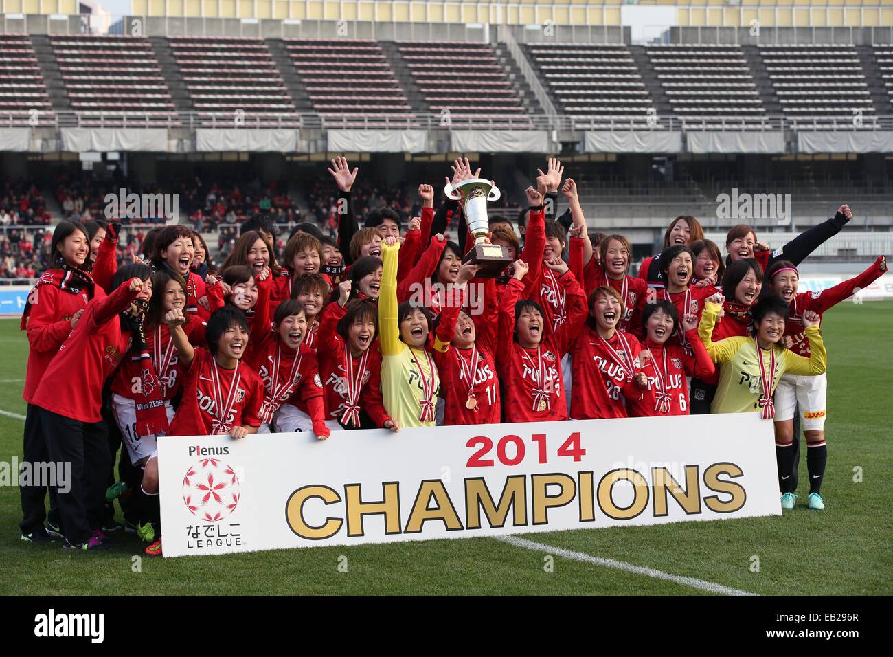 Urawakomaba Stadium, Saitama, Japan. 24th Nov, 2014. Urawa Reds Ladies ...