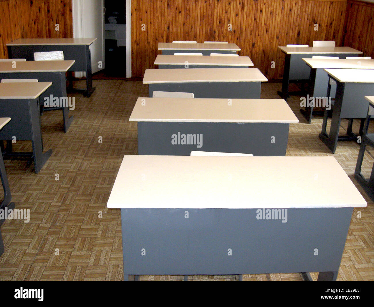 Empty school classroom secondary hi-res stock photography and images ...