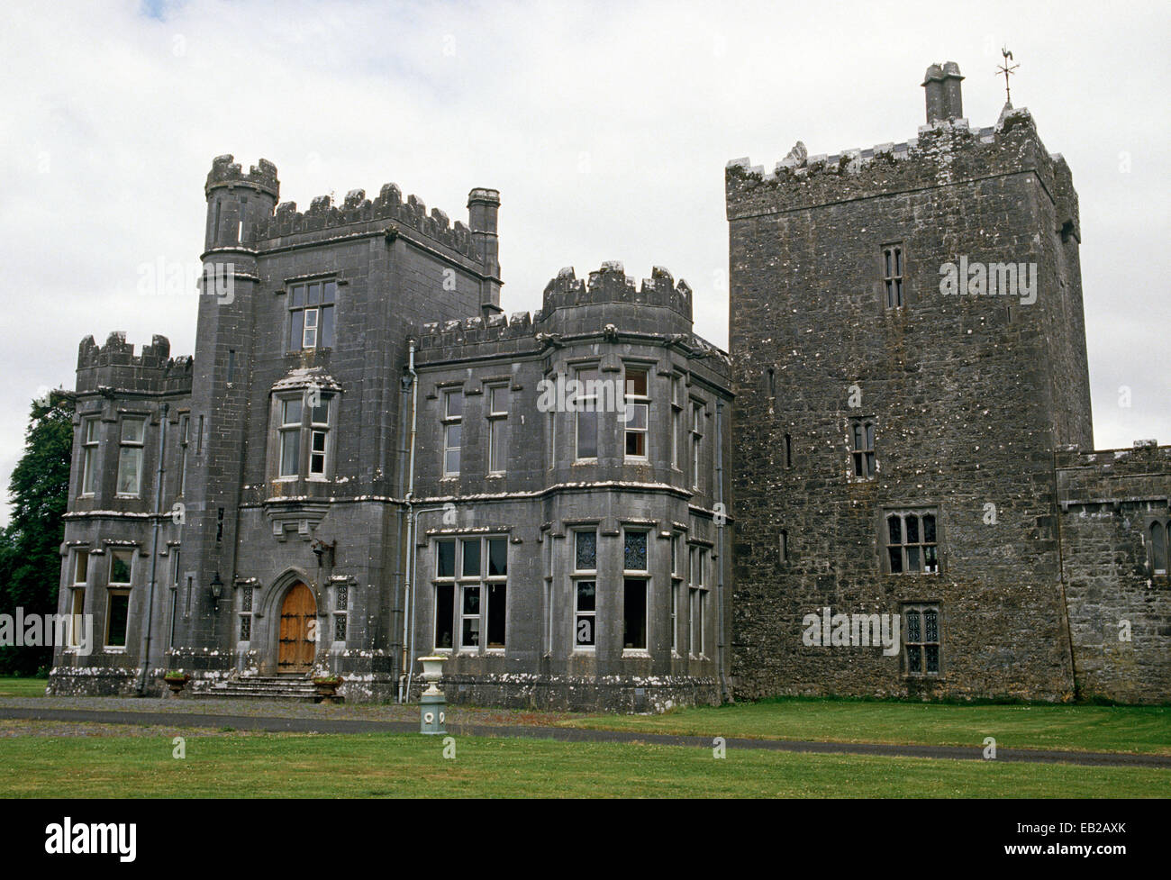 TULIRA CASTLE, COUNTY GALWAY, IRELAND. HOME OF EDWARD MARTYN, ONE OF ...