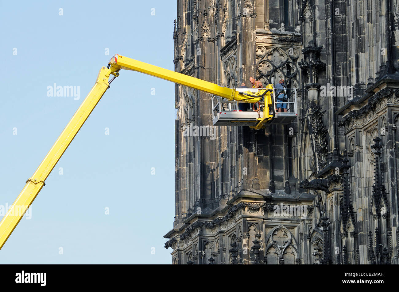 Restoration work on the facade, Cologne Cathedral, Cologne, Rhineland ...