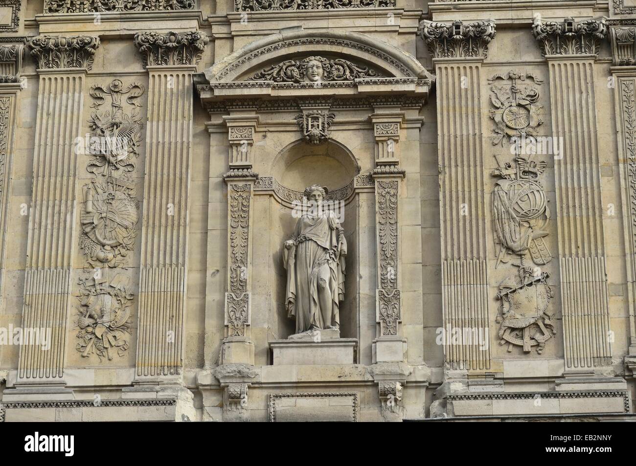 Louvre facade hi-res stock photography and images - Alamy