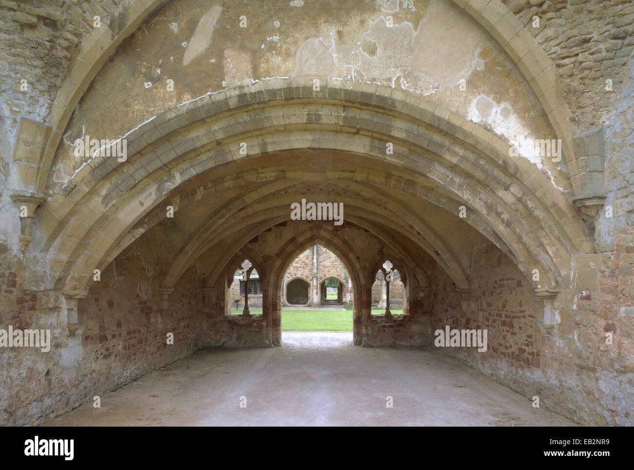 The chapter house, Cleeve Abbey, Somerset Stock Photo - Alamy