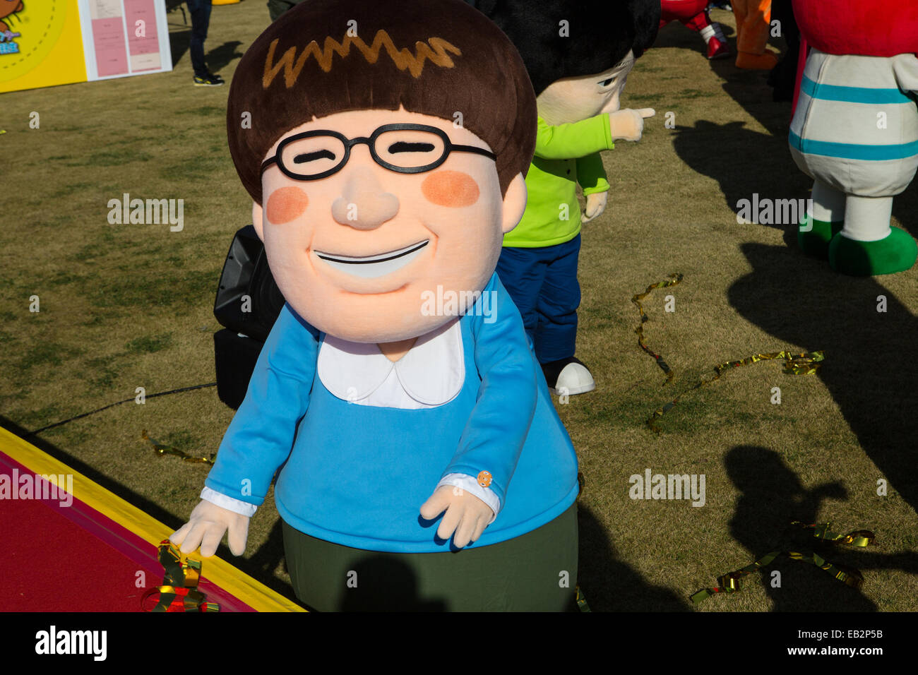 Mascot characters from across Japan gather at the World Mascot ...