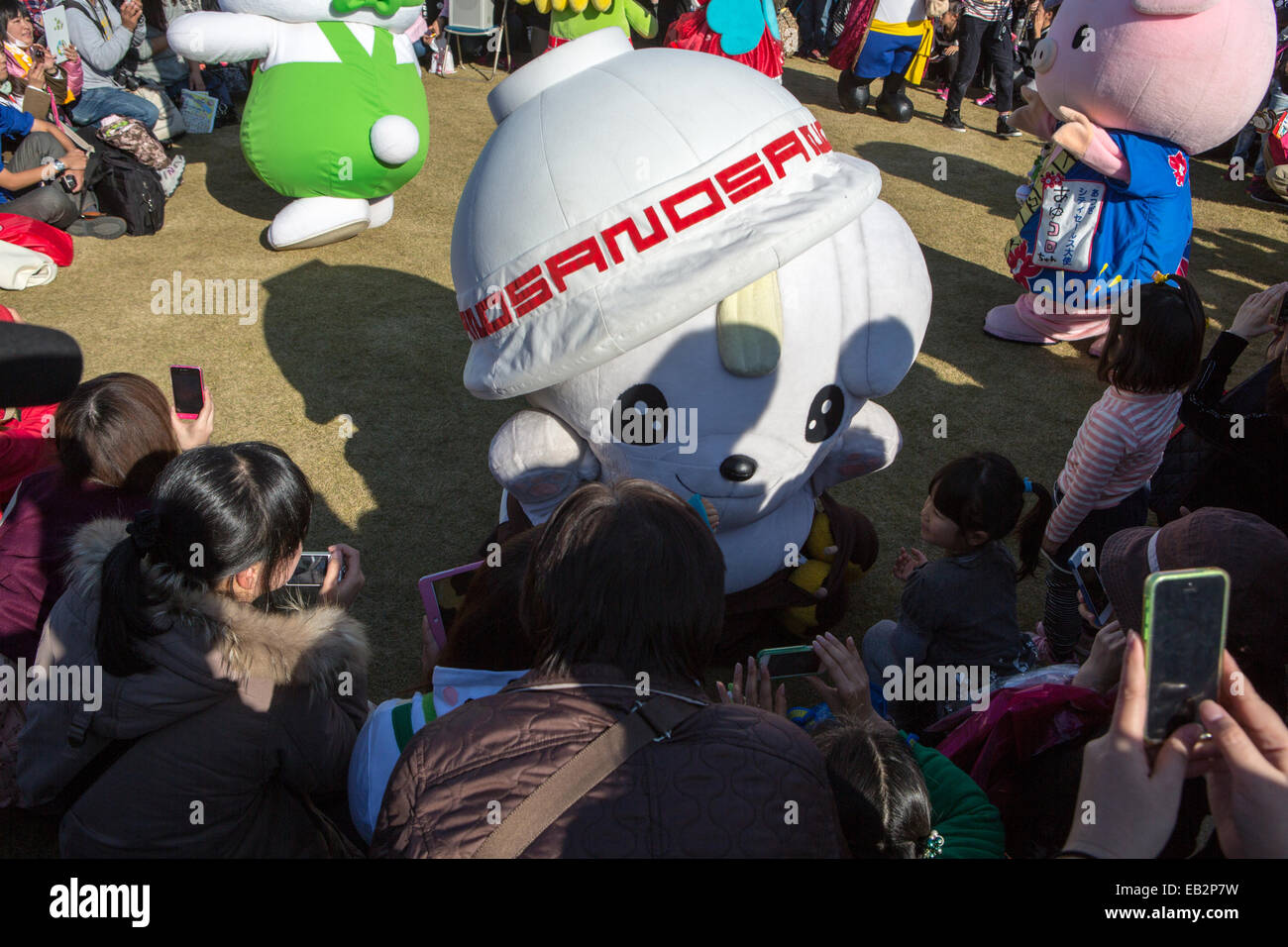 Mascot characters from across Japan gather at the World Mascot ...
