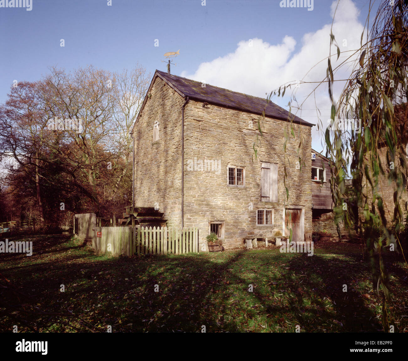 Mortimers cross hi-res stock photography and images - Alamy