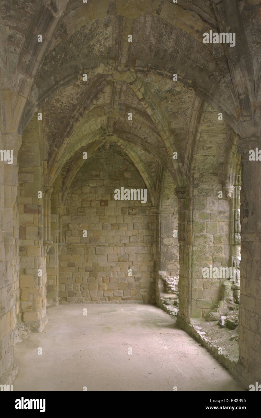 13th century abbey interior hi-res stock photography and images - Alamy