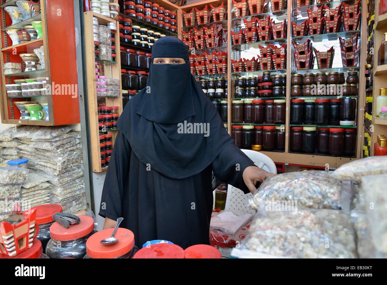 Seller booth hi-res stock photography and images - Alamy