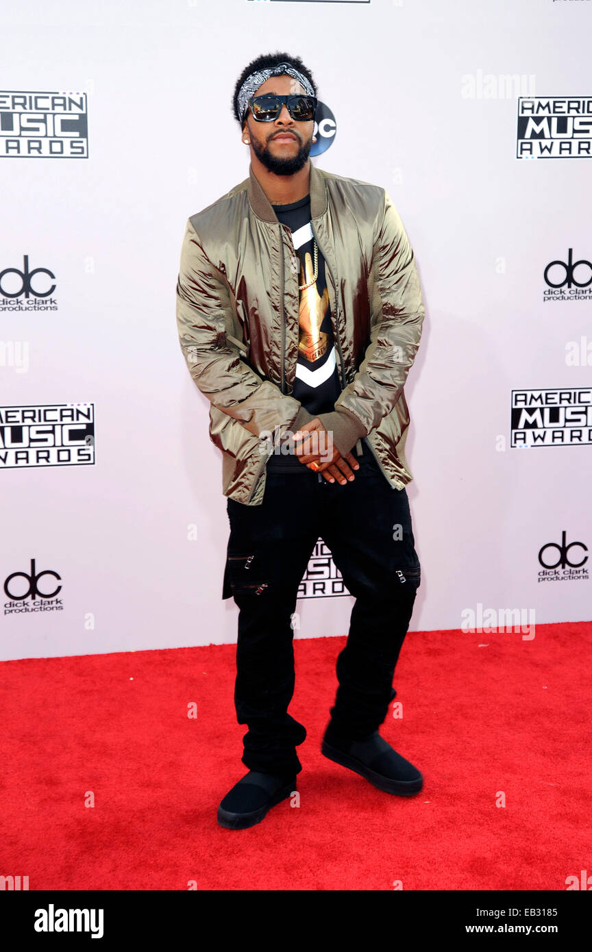 Omarion attends the 42nd Annual American Music Awards at Nokia Theatre L.A. Live on November 23 ...