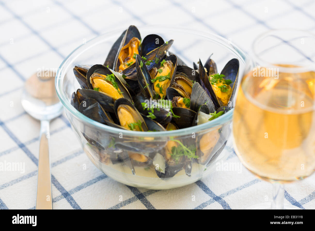 mussel, cooking,food, shell, bowl Stock Photo - Alamy