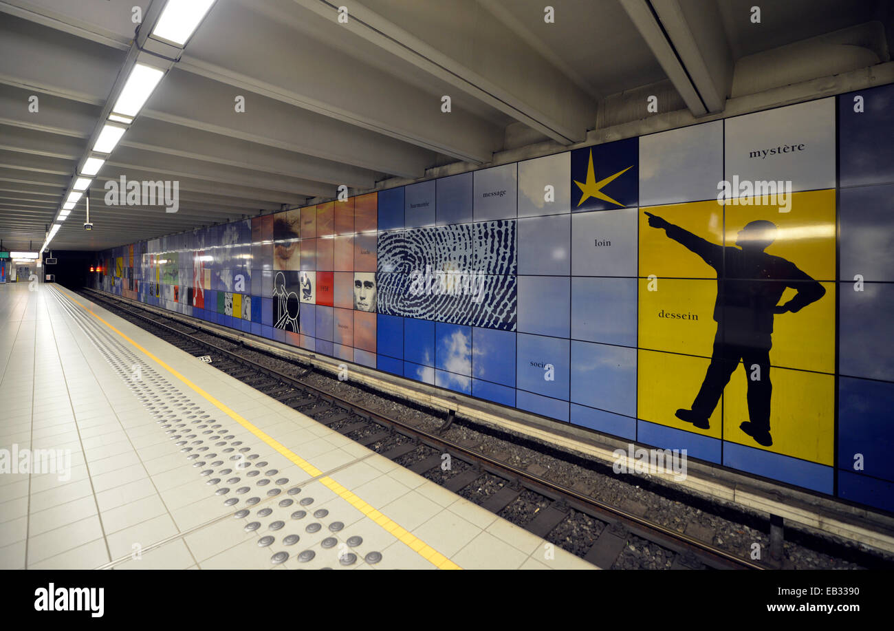Brussels metro hi-res stock photography and images - Alamy