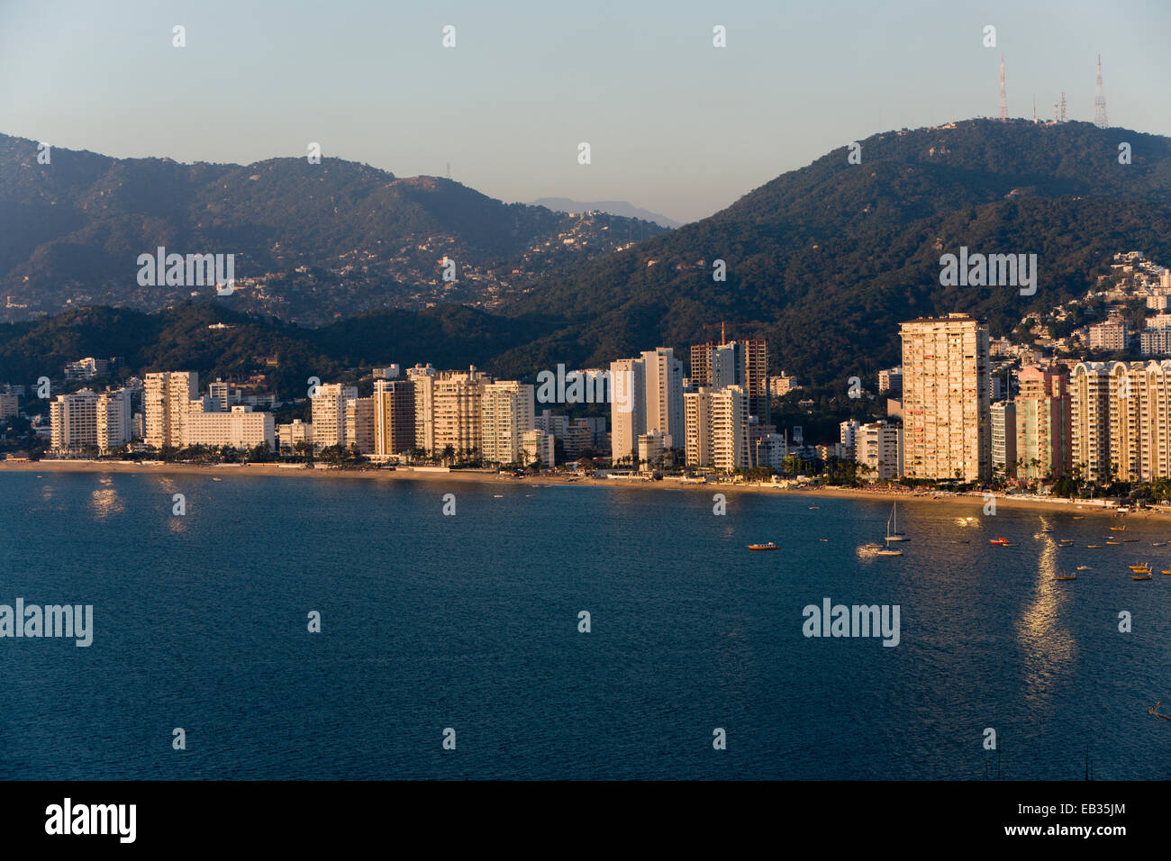 Acapulco skyline hi-res stock photography and images - Alamy