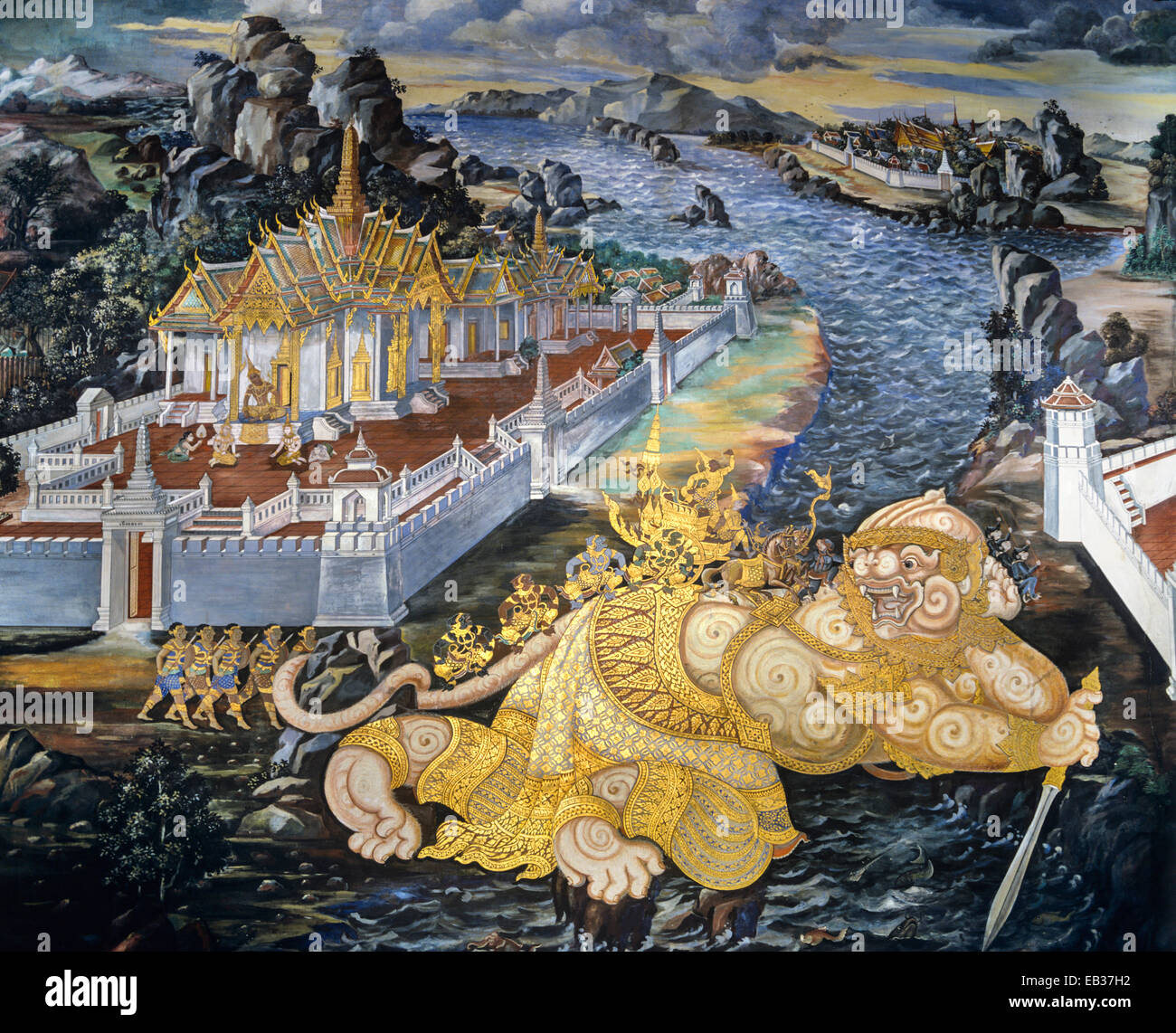 Ramakien, restored murals on the Phra Rabieng tour, Wat Phra Kaeo ...