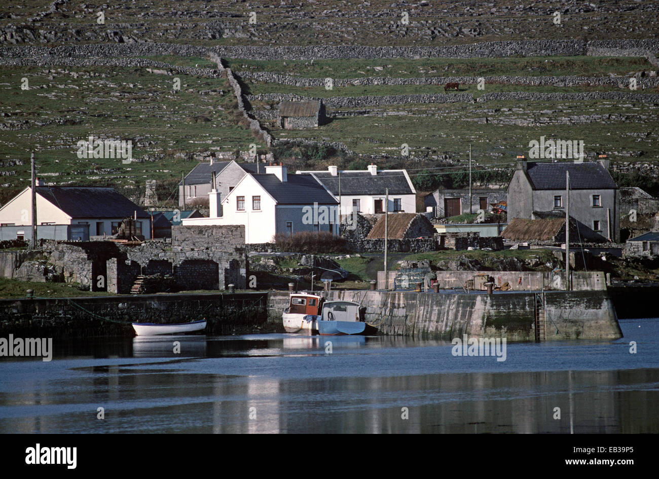 COASTAL VILLAGE AND HARBOUR ON INISHMORE, ARAN ISLANDS, IRELAND Stock ...