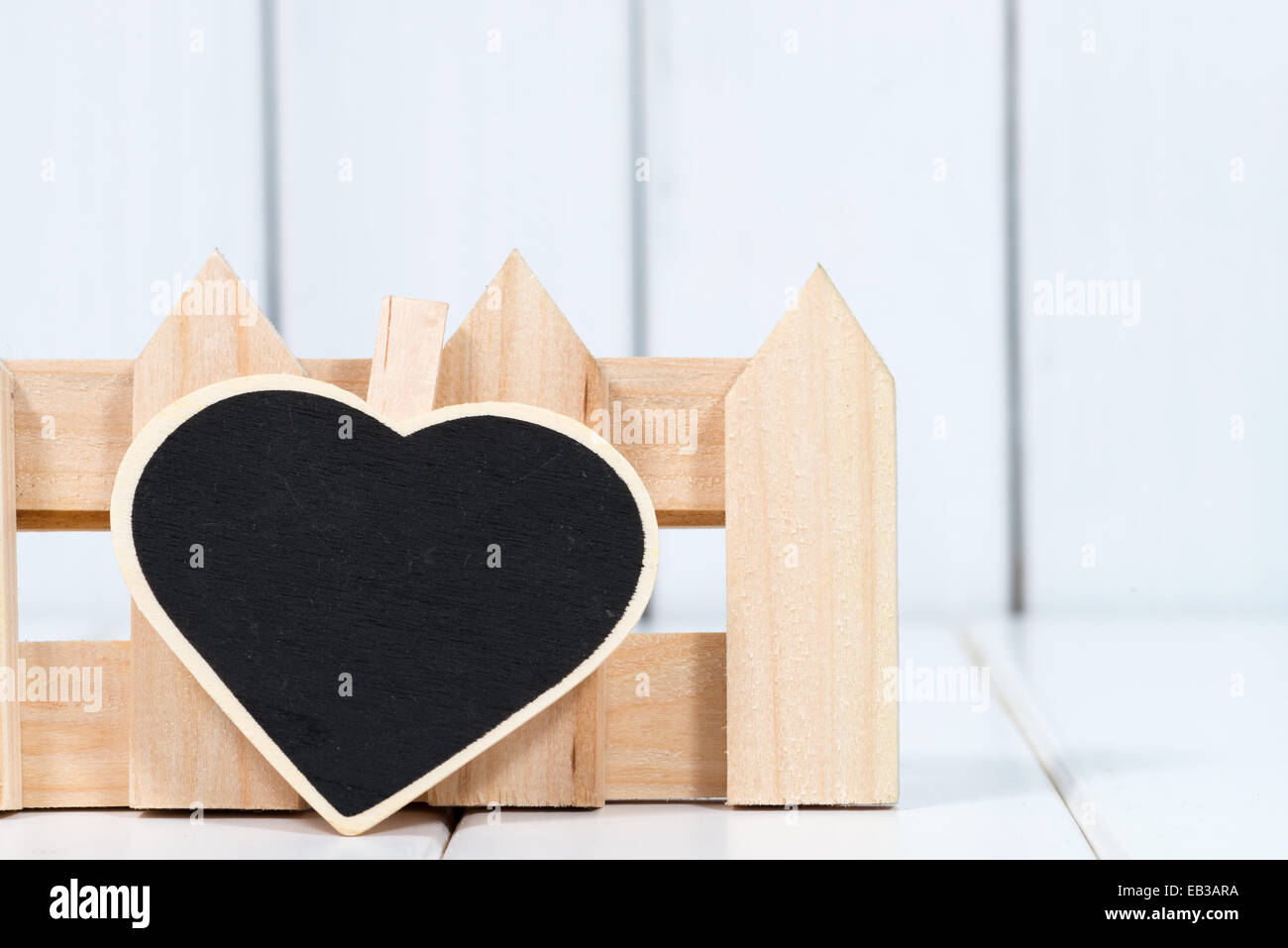 Blank Message board with lilac flower and copy space Stock Photo - Alamy