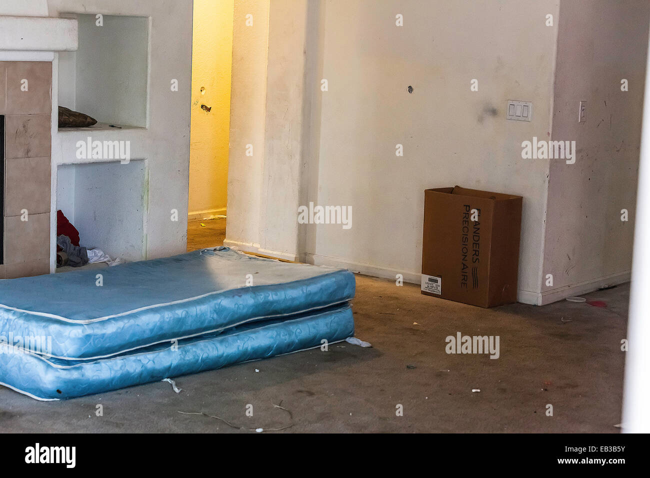 A house that drug addicts and their children had occupied and the ...