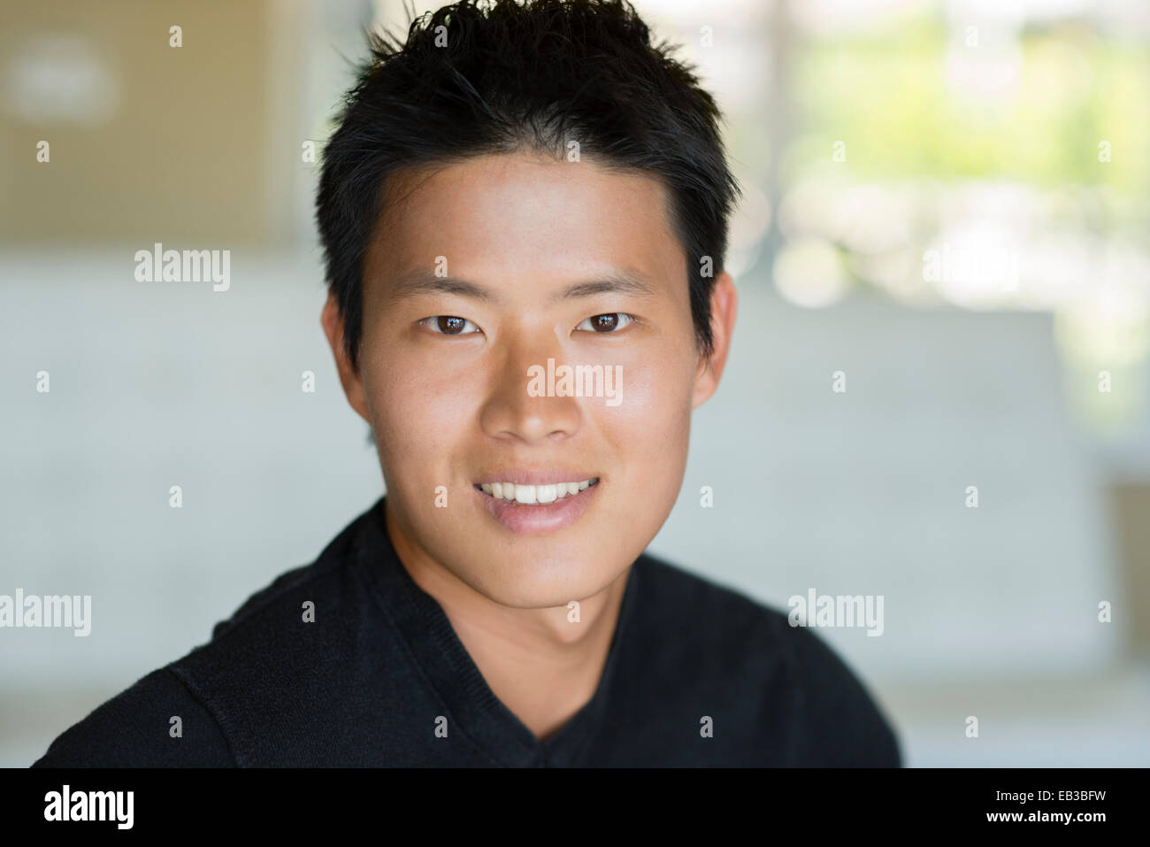 Korean man front hi-res stock photography and images - Alamy