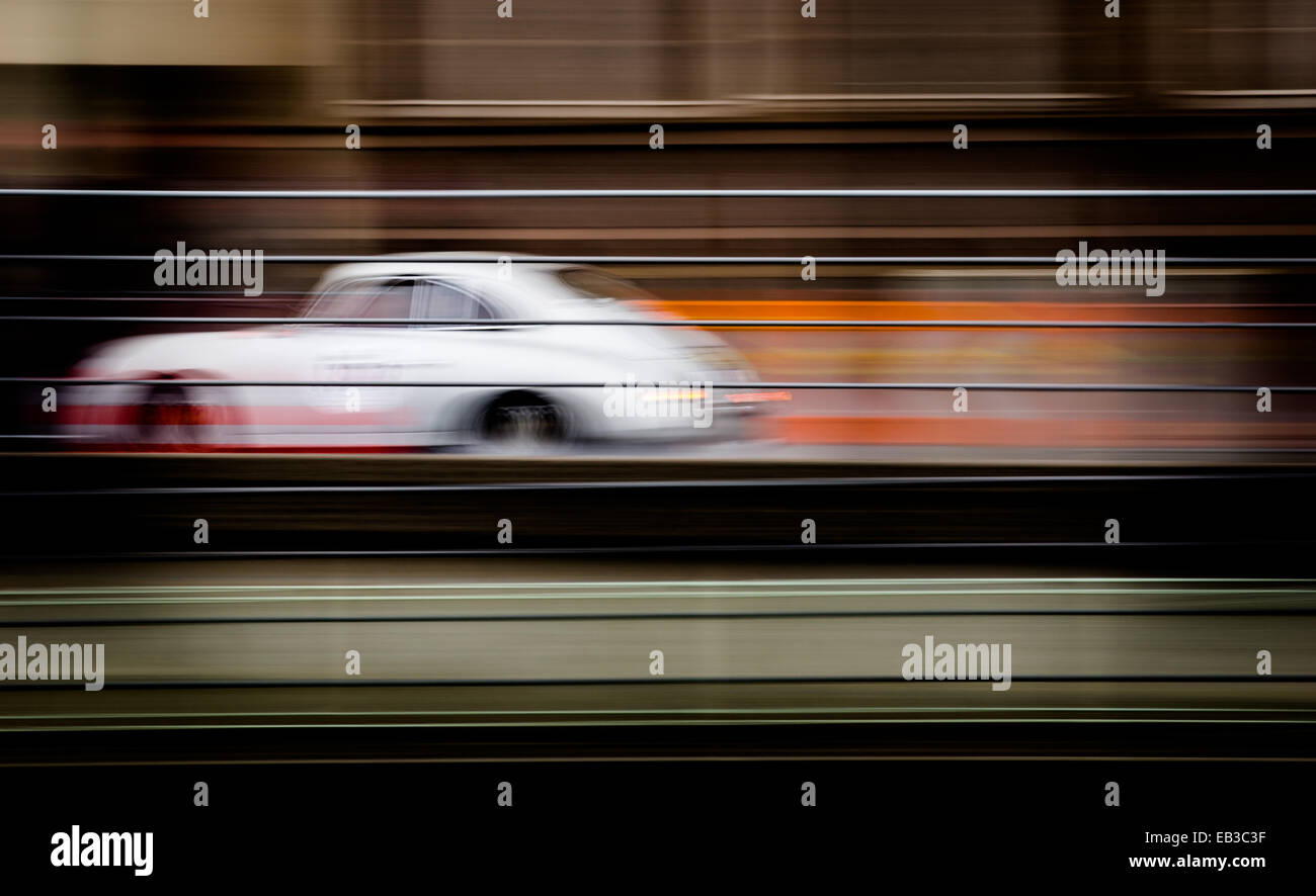 Classic car driving hi-res stock photography and images - Alamy