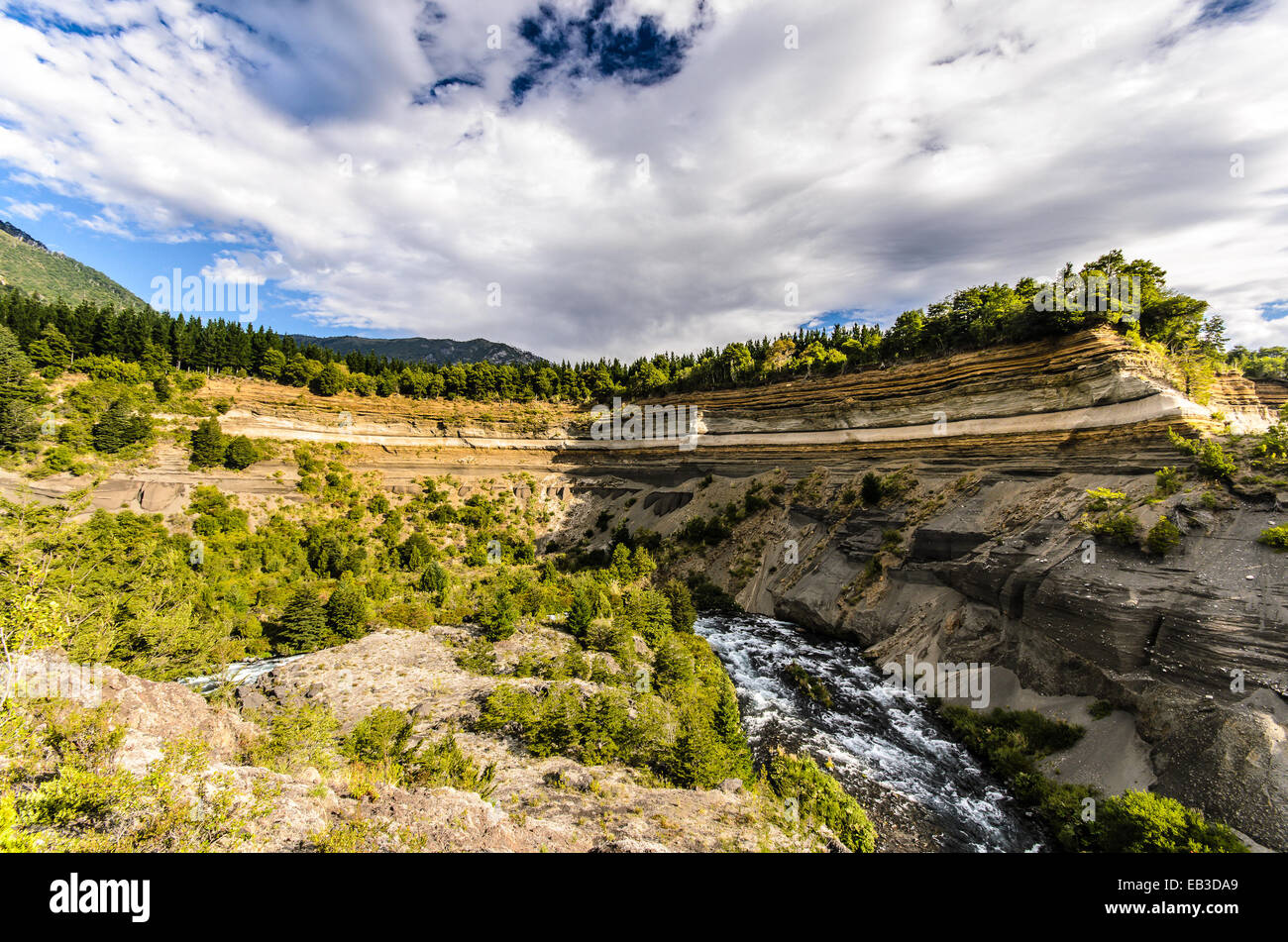 Trough river hi-res stock photography and images - Alamy