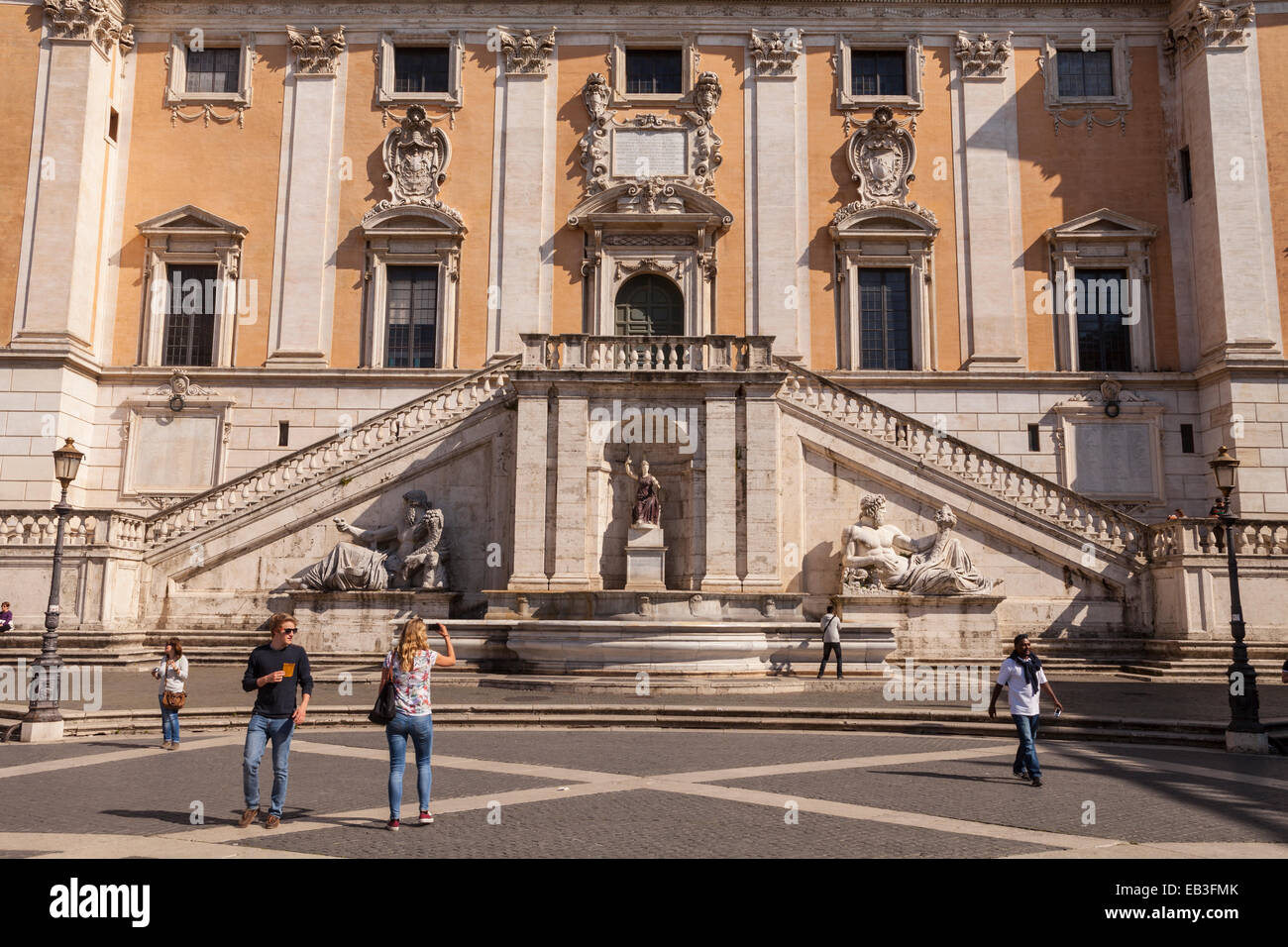 Palazzo Senatorio in the city of Rome Stock Photo - Alamy