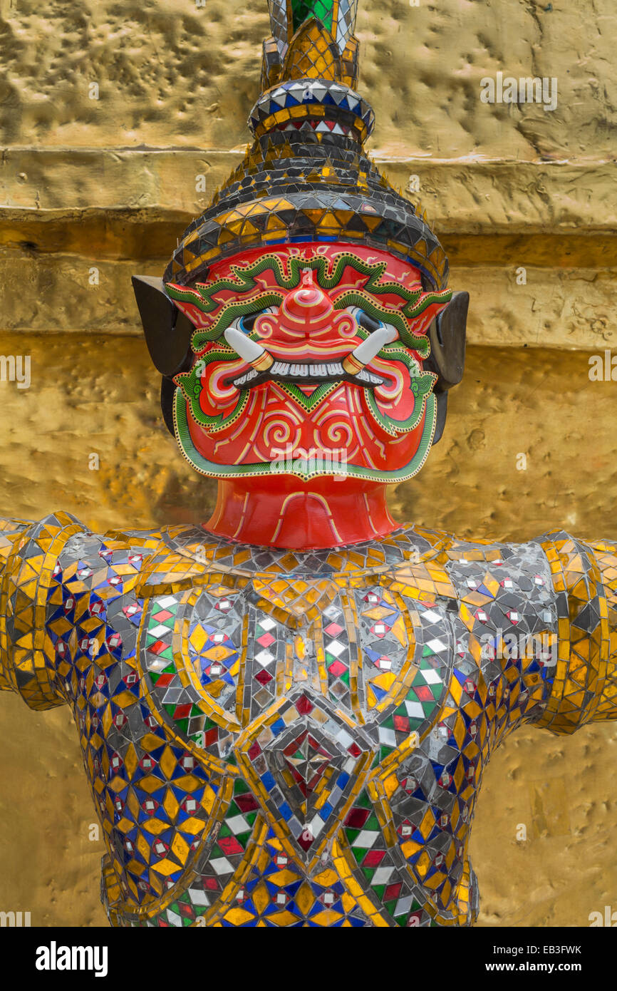 Statue, Wat Phra Kaew compound, Grand Palace, Bangkok, Thailand Stock ...