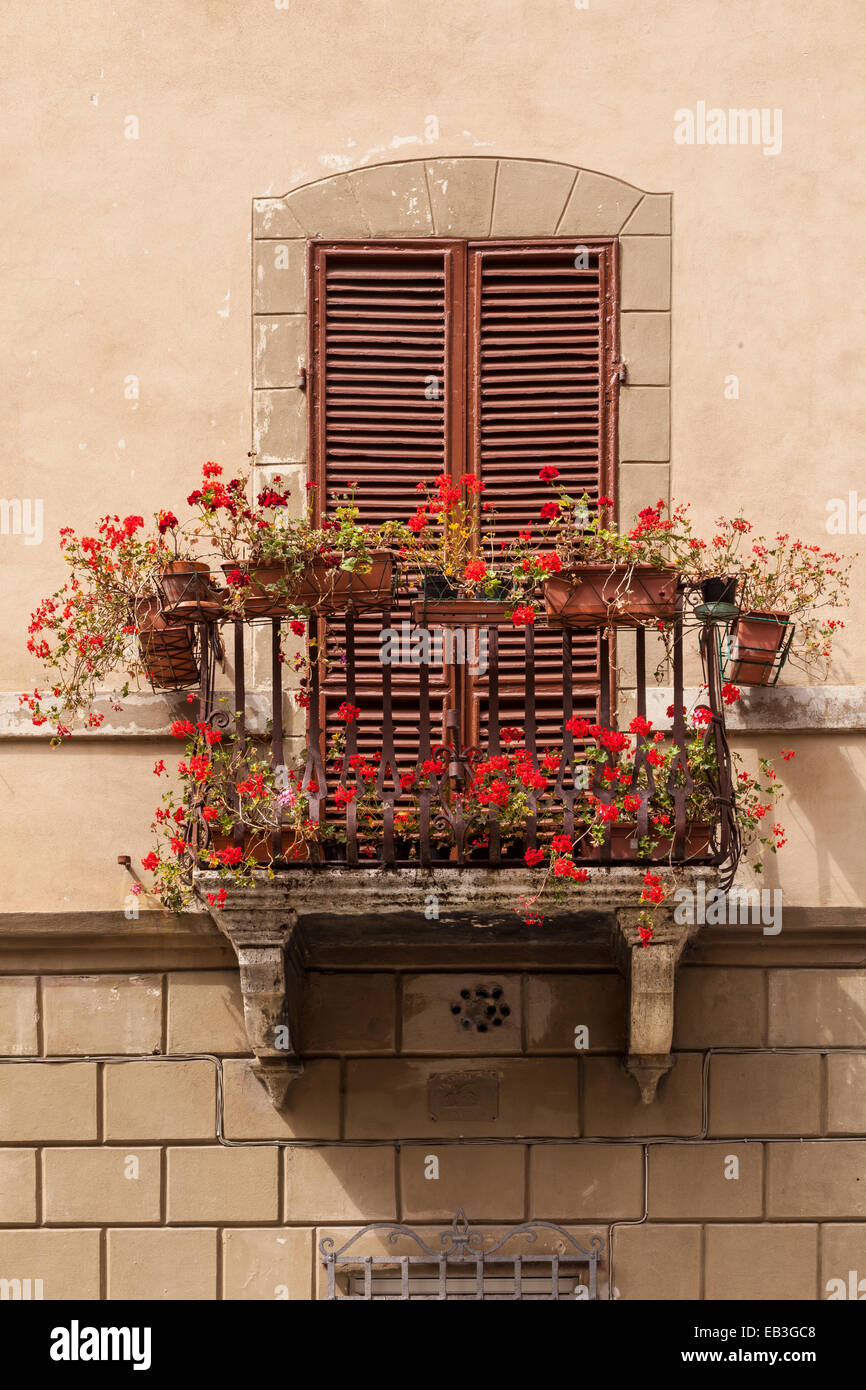 An old window in Siena, Tuscany, Italy Stock Photo - Alamy