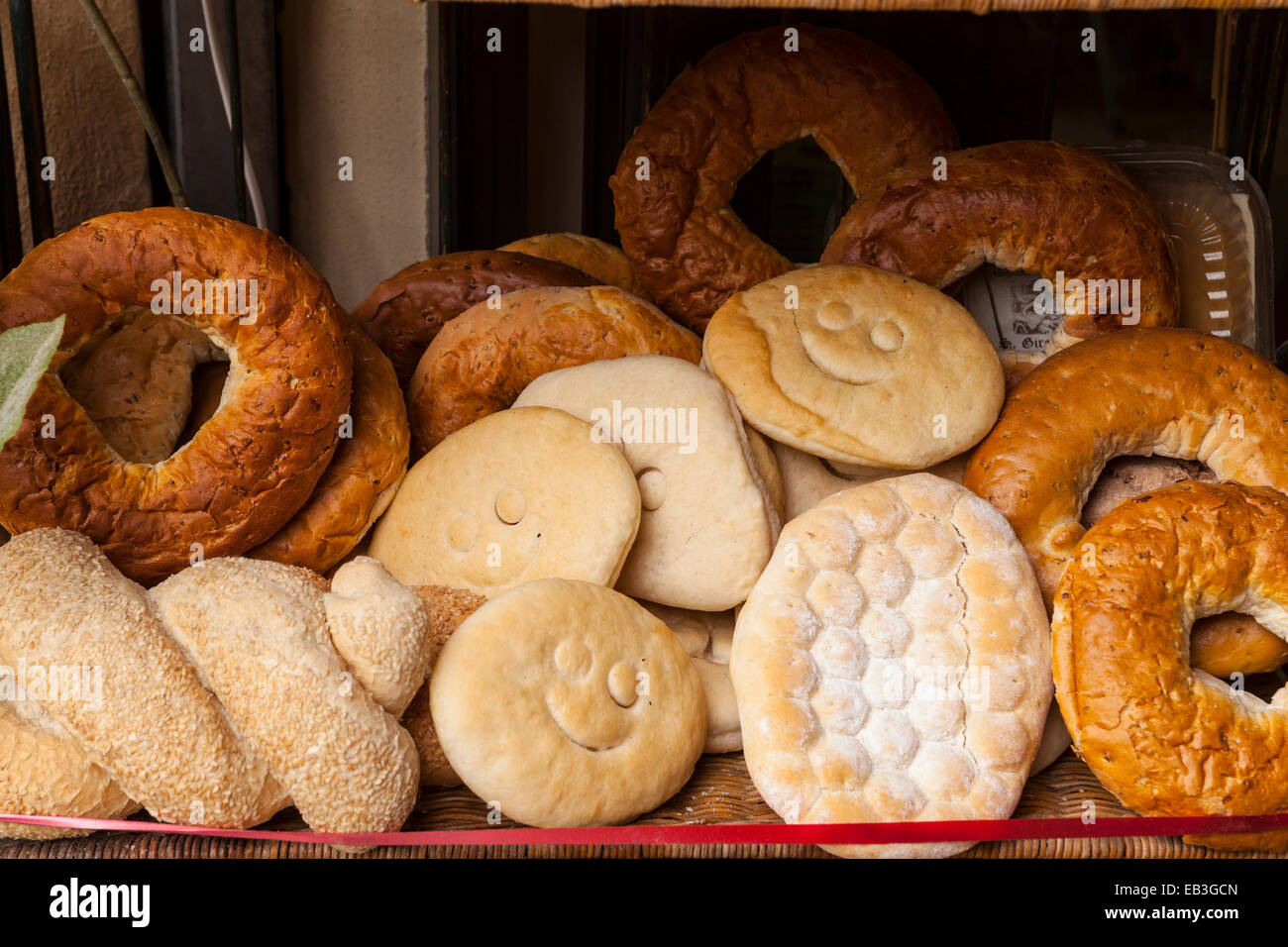 Cakes of bread hi-res stock photography and images - Alamy
