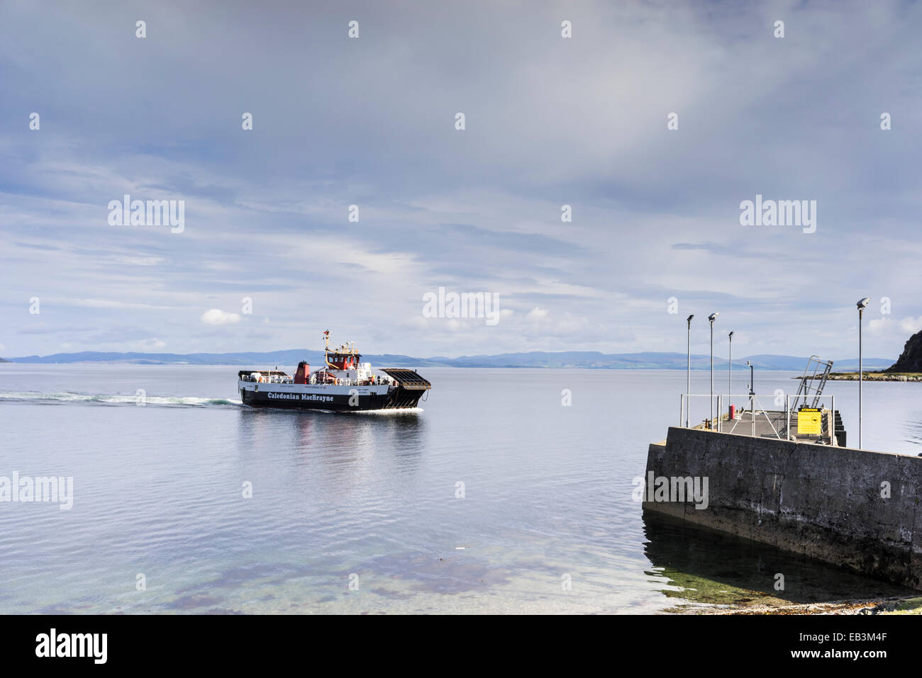 Claonaig to Lochranza Ferry crossing in Scotland Stock Photo - Alamy