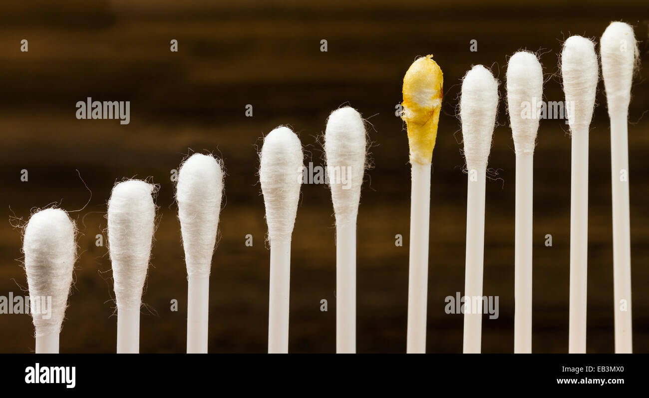 Q tips hi-res stock photography and images - Alamy