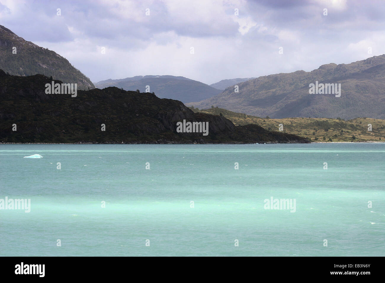 Landscape surrounding the Bernardo O'Higgins National Park on the edge ...