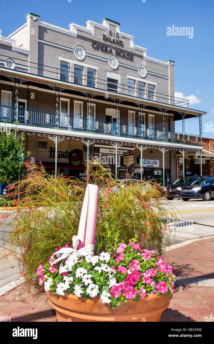 DeLand Florida,historic downtown,Woodland Boulevard,Opera House,traffic ...