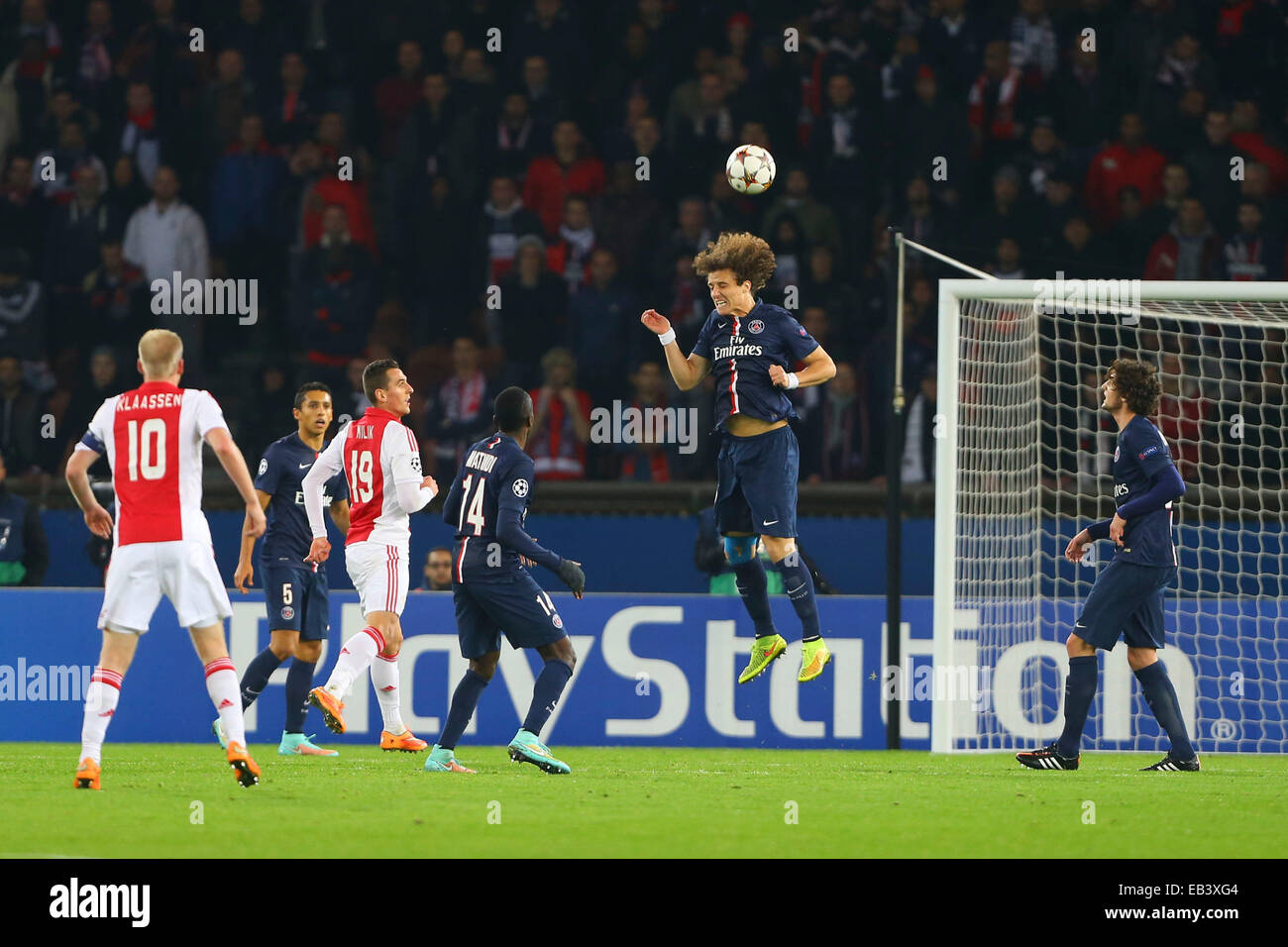 Paris, France. 25th Nov, 2014. UEFA Champions league football, group ...