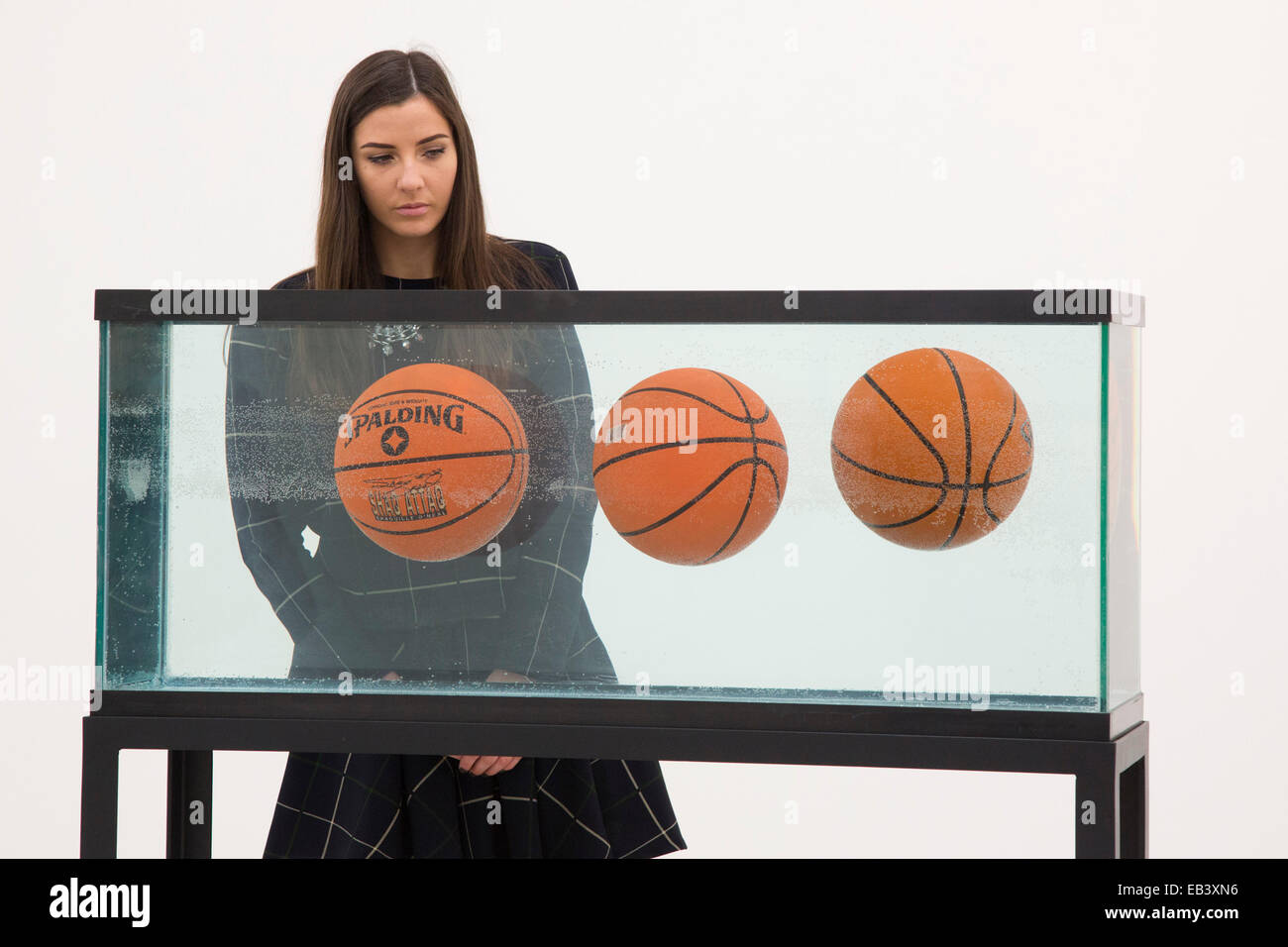 Three ball total equilibrium tank hi-res stock photography and images ...