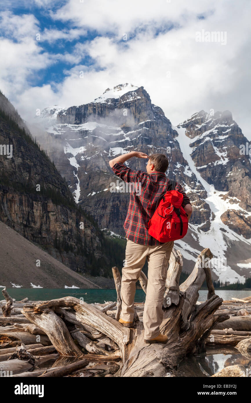 Man with rucksack hi-res stock photography and images - Alamy