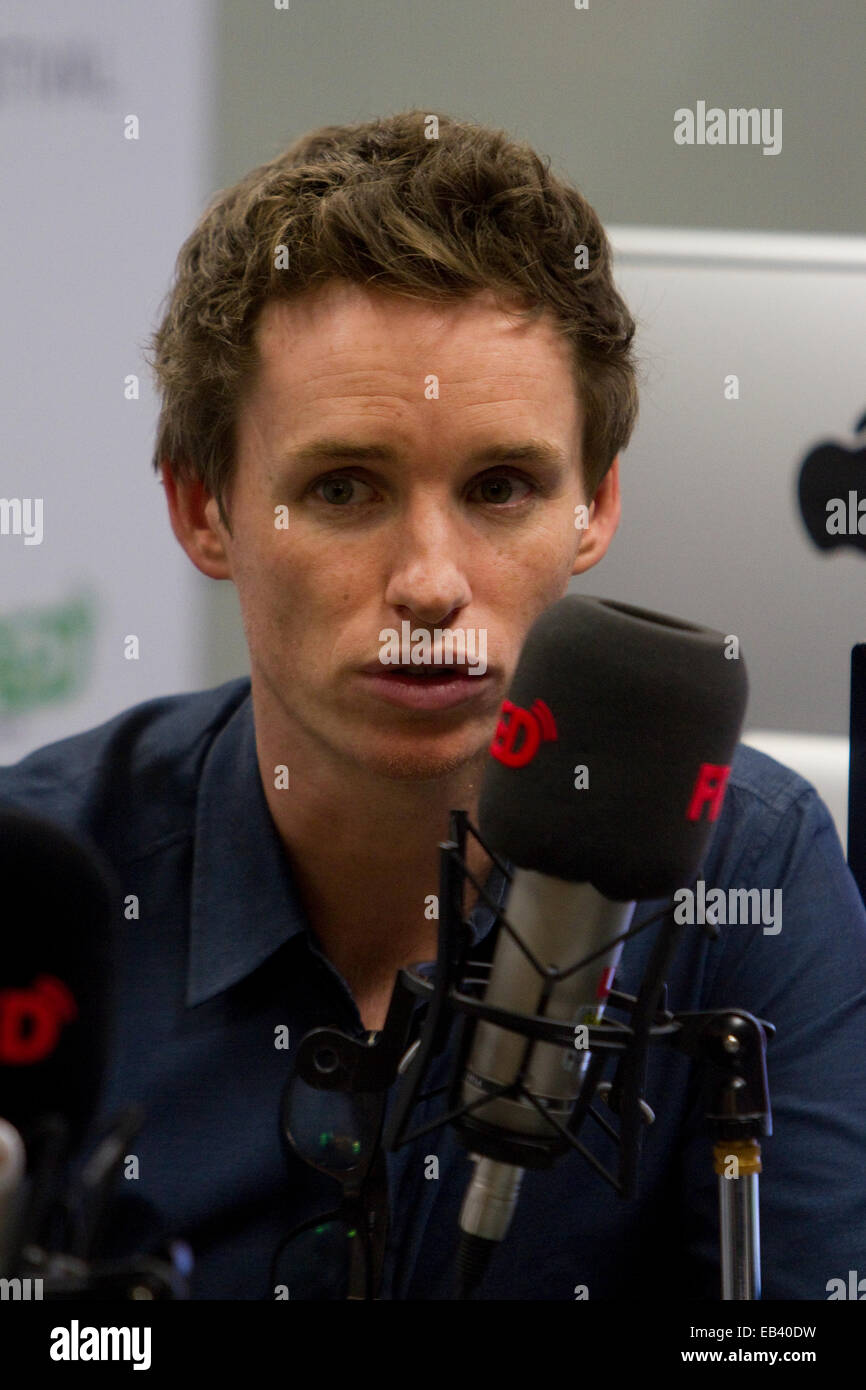 English actor eddie redmayne hi-res stock photography and images - Alamy