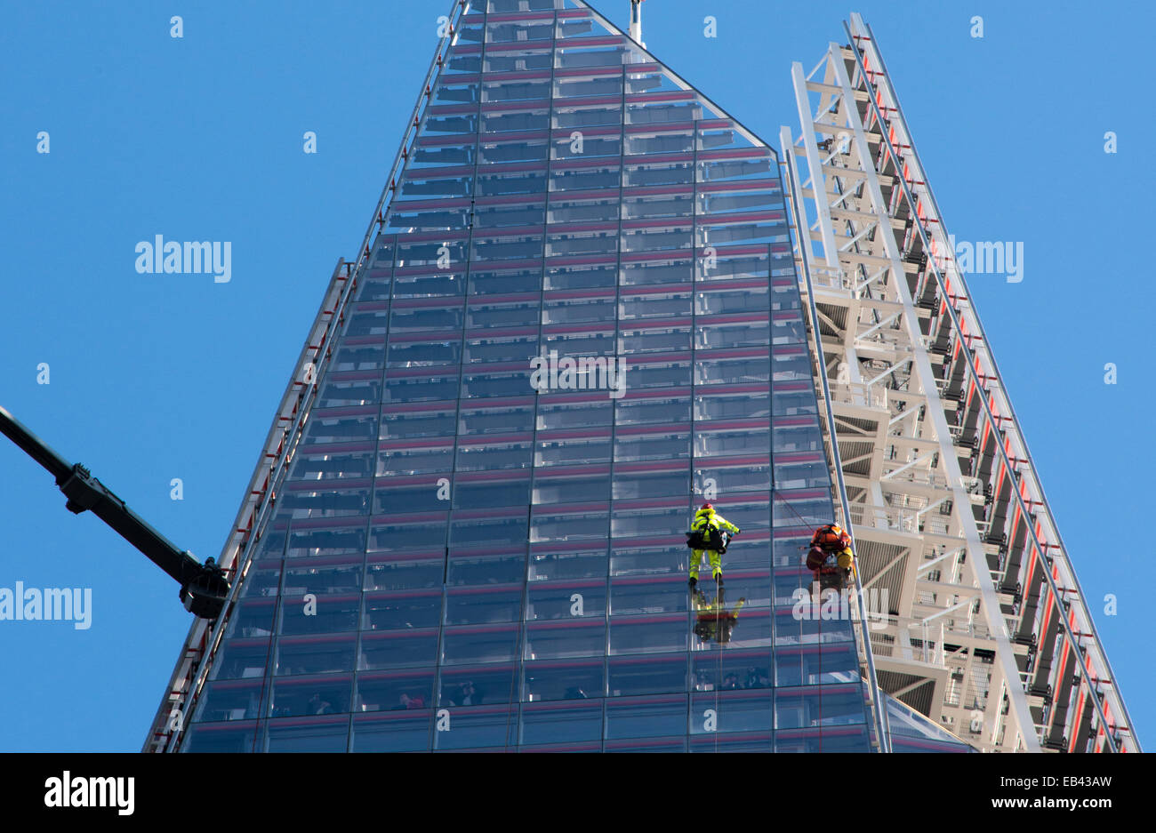 Maintenance workers on the shard hi-res stock photography and images ...