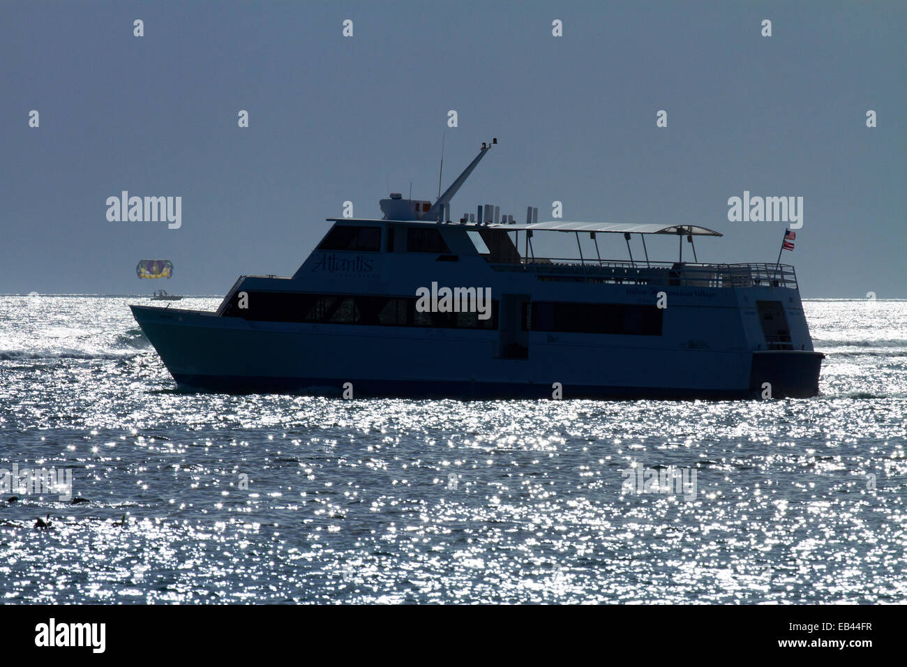 Hawaii with boat hi-res stock photography and images - Alamy