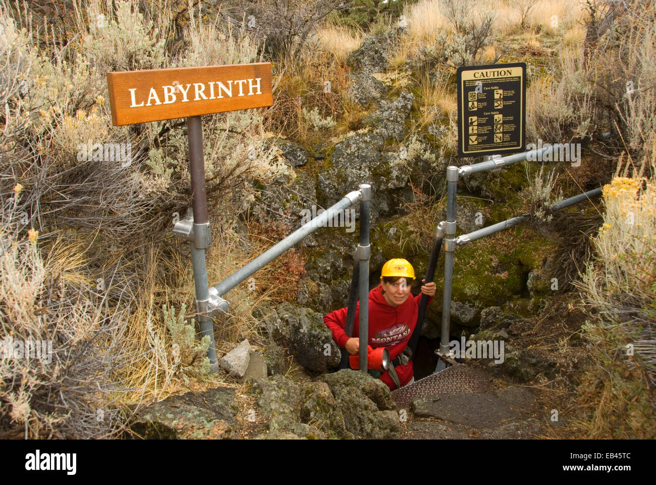 Labyrinth cave lava beds national hi-res stock photography and images ...