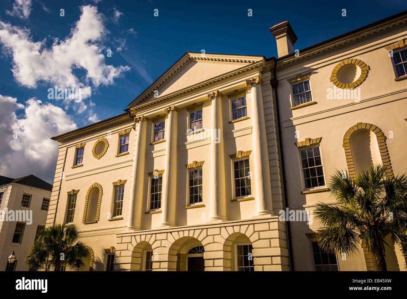 Charleston county courthouse hi-res stock photography and images - Alamy