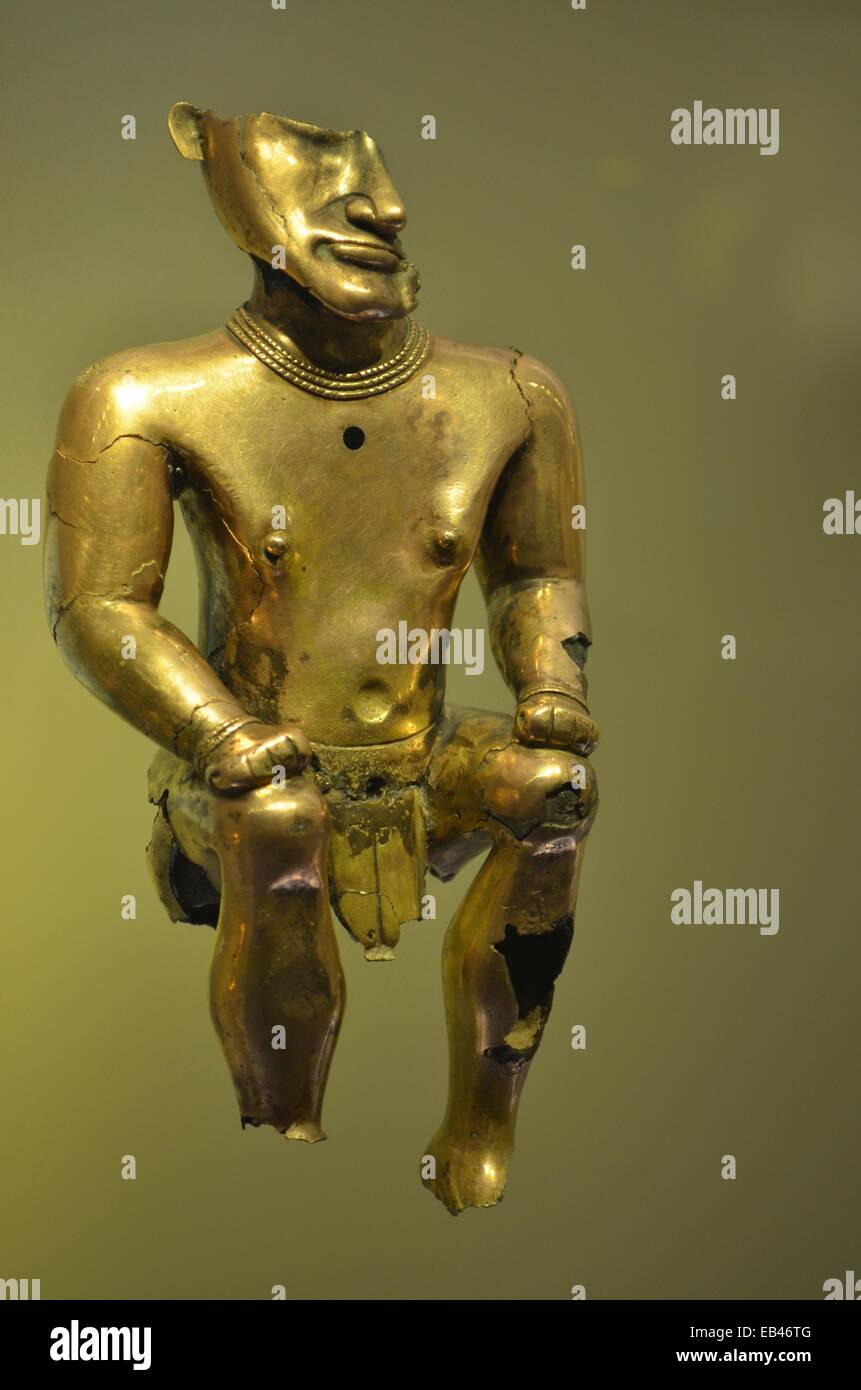 Gold artifacts on display in the Museo del Oro (Gold Museum) in Bogota ...