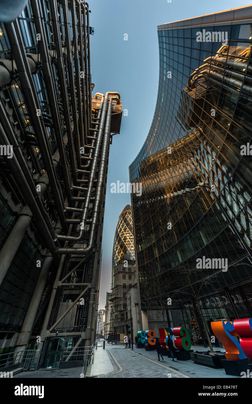 Lloyds of london insurance hi-res stock photography and images - Alamy