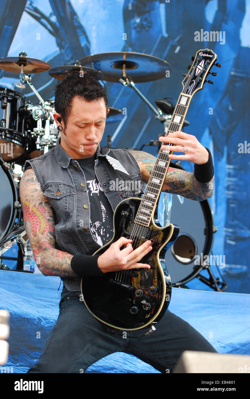 Matt heafy mat madiro trivium hi-res stock photography and images - Alamy