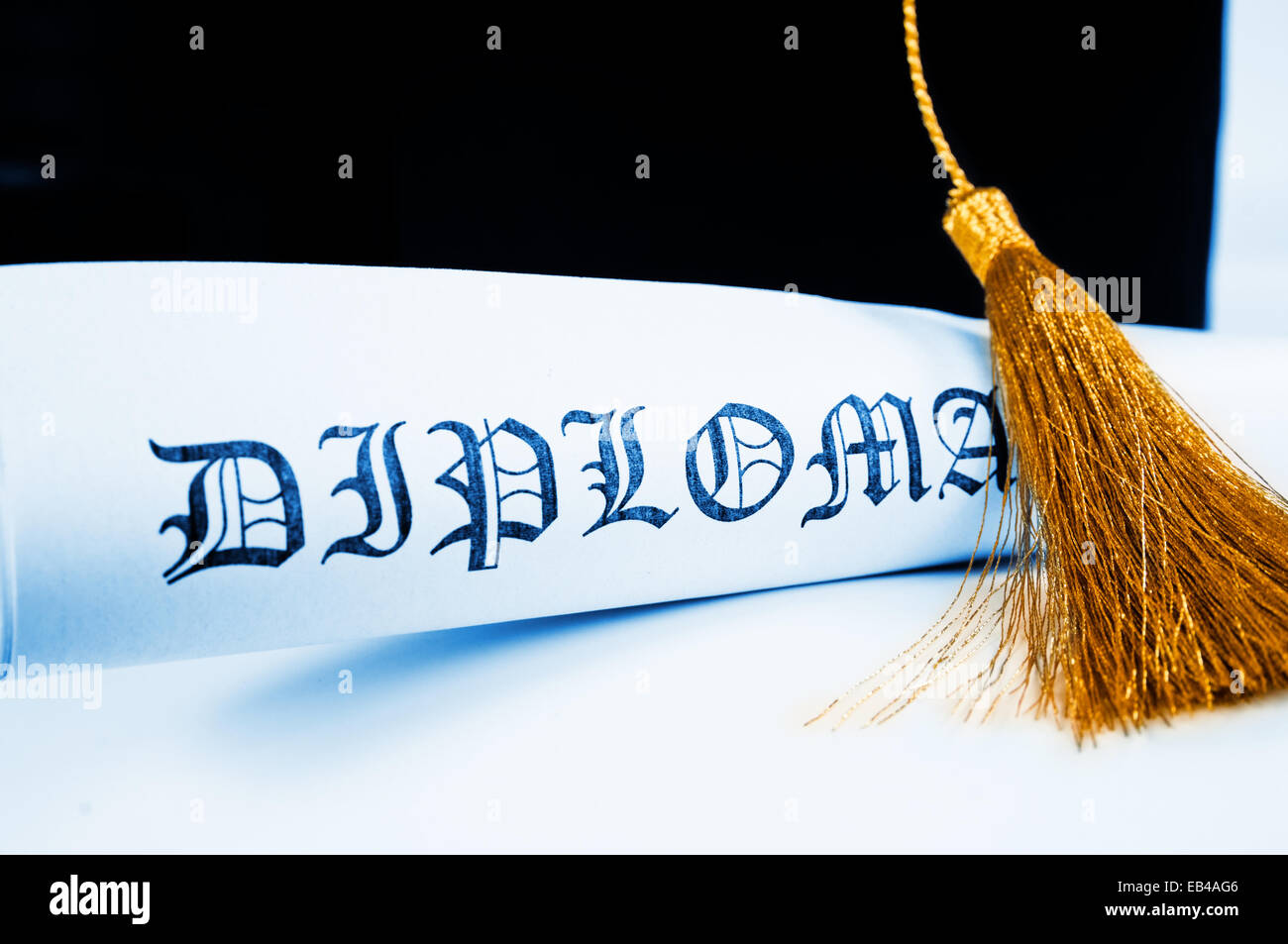 Graduation hat and Diploma Stock Photo - Alamy